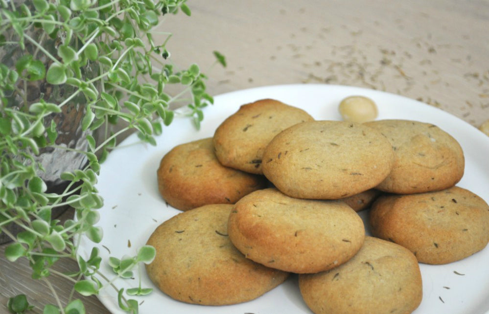 Lemon & Thyme Macadamia Biscuits – Cobram Estate AU